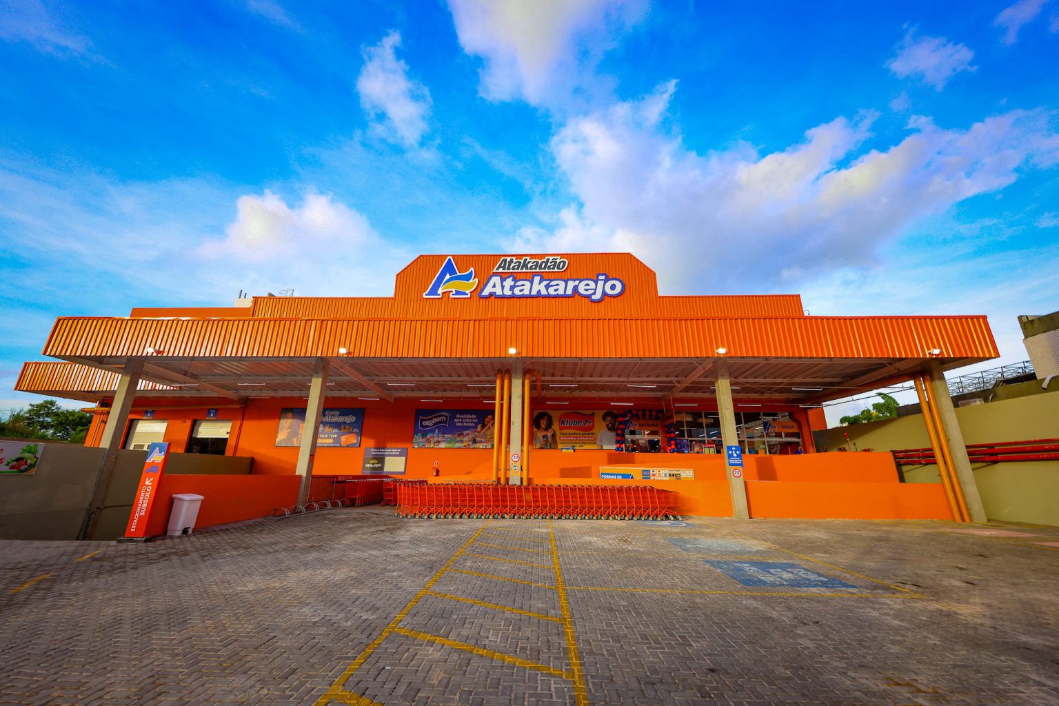 ATAKAREJO INAUGURA NOVA UNIDADE EM SALVADOR; SAIBA ONDE - Bahia Economica