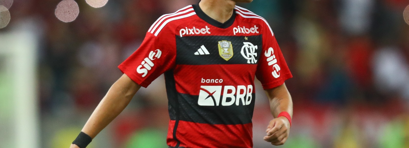 FLAMENGO AVANÇA PARA RENOVAR PATROCÍNIO MÁSTER COM O BRB POR MAIS TRÊS ...